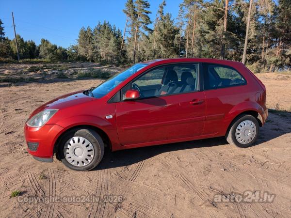 Red Ford Fiesta 2008 in Tallinn, with an engine capacity of 1.30 L and mileage of 110 thousand km for 1630 €, photo 4 on AUTOMOTO.COM.LV