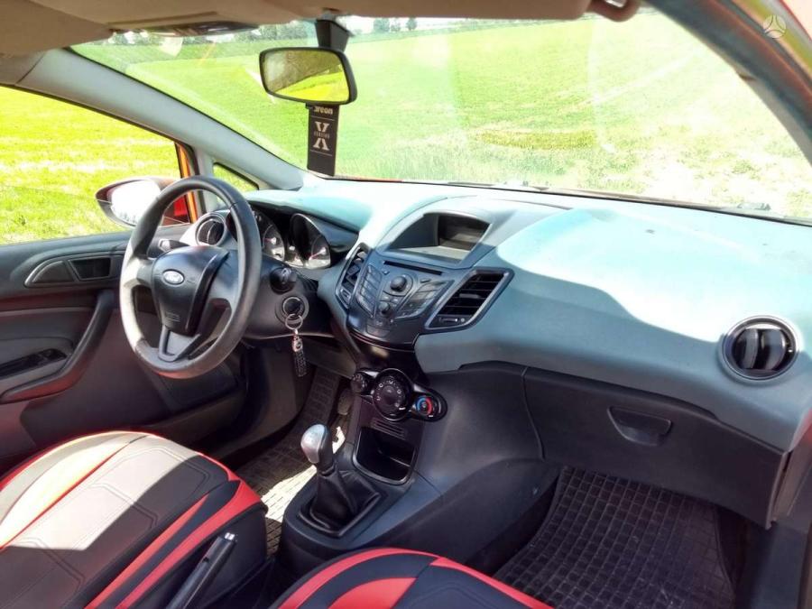 Sarkans Ford Fiesta 2010 Vilkaviškis, ar dzinēja tilpumu 1.40 L un nobraukumu 221 tūkst. km par 1950 €, foto 11 vietnē AUTOMOTO.COM.LV