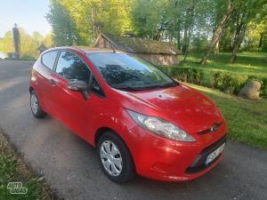 Sarkans Ford Fiesta 2011 Šilalė, ar dzinēja tilpumu 1.20 L un nobraukumu 171 tūkst. km par 1850 €, foto 7 vietnē AUTOMOTO.COM.LV