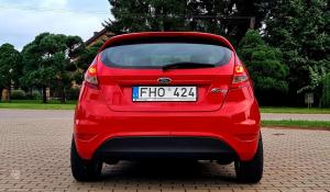 Sarkans Ford Fiesta 2011 Viļņa, ar dzinēja tilpumu 1.24 L un nobraukumu 138 tūkst. km par 1850 €, foto 8 vietnē AUTOMOTO.COM.LV