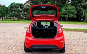 Sarkans Ford Fiesta 2011 Viļņa, ar dzinēja tilpumu 1.24 L un nobraukumu 138 tūkst. km par 1850 €, foto 21 vietnē AUTOMOTO.COM.LV