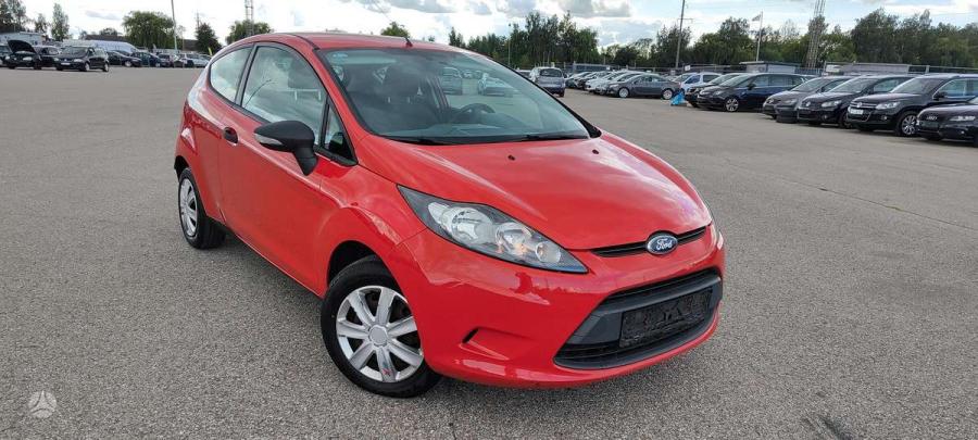 Sarkans Ford Fiesta 2011 Marijampole, ar dzinēja tilpumu 1.24 L un nobraukumu 126 tūkst. km par 2200 €, foto 3 vietnē AUTOMOTO.COM.LV
