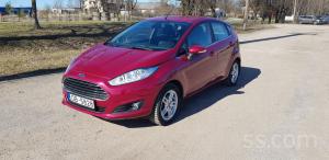 Sarkans Ford Fiesta 2013 Talsi, ar dzinēja tilpumu 1.00 L un nobraukumu 74 tūkst. km par 6500 €, foto 1 vietnē AUTOMOTO.COM.LV