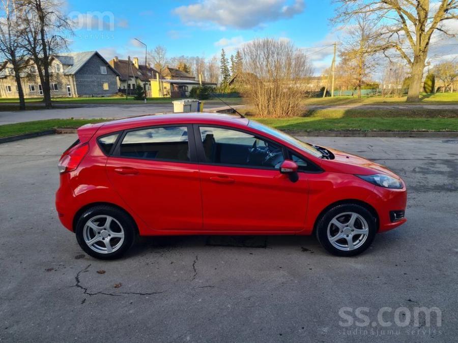 Red Ford Fiesta 2013 in Jelgava, with an engine capacity of 1.00 L and mileage of 120 thousand km for 3800 €, photo 4 on AUTOMOTO.COM.LV