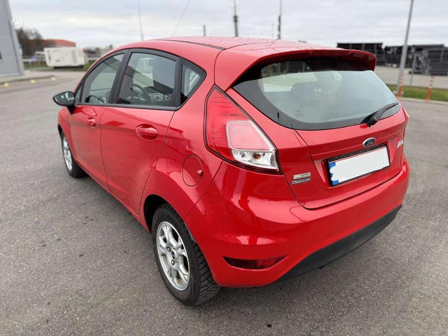 Sarkans Ford Fiesta 2013 Kauņa, ar dzinēja tilpumu 1.00 L un nobraukumu 130 tūkst. km par 3399 €, foto 6 vietnē AUTOMOTO.COM.LV