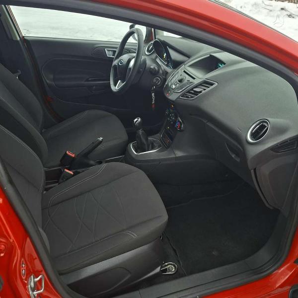 Red Ford Fiesta 2013 in Kaunas, with an engine capacity of 1.00 L and mileage of 140 thousand km for 3450 €, photo 11 on AUTOMOTO.COM.LV