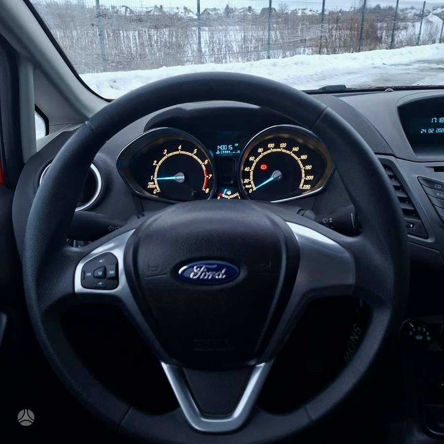 Sarkans Ford Fiesta 2013 Kauņa, ar dzinēja tilpumu 1.00 L un nobraukumu 140 tūkst. km par 3450 €, foto 14 vietnē AUTOMOTO.COM.LV