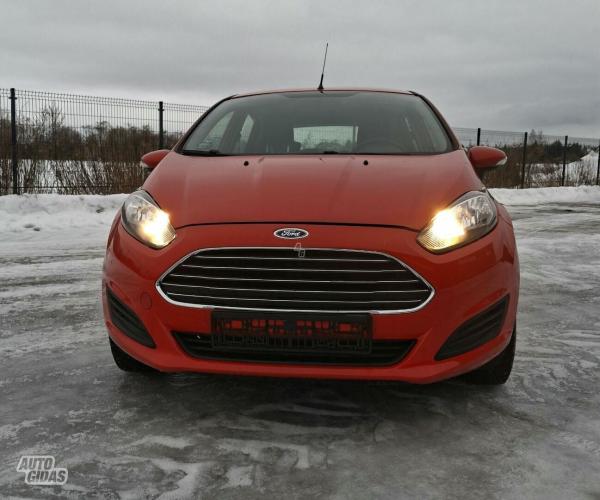 Red Ford Fiesta 2013 in Kaunas, with an engine capacity of 1.00 L and mileage of 140 thousand km for 3400 €, photo 3 on AUTOMOTO.COM.LV