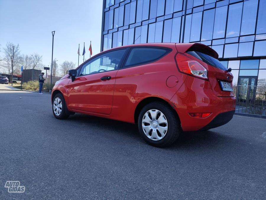 Red Ford Fiesta 2013 in Vilnius, with an engine capacity of 1.20 L and mileage of 82 thousand km for 3950 €, photo 6 on AUTOMOTO.COM.LV
