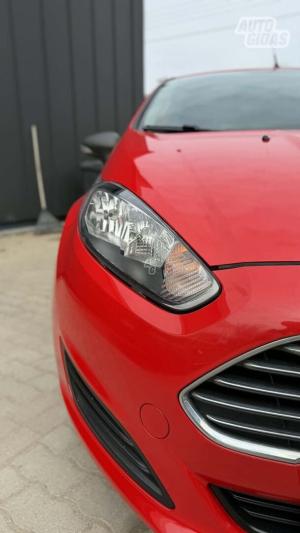 Red Ford Fiesta 2013 in Vilnius, with an engine capacity of 1.20 L and mileage of 130 thousand km for 2450 €, photo 6 on AUTOMOTO.COM.LV