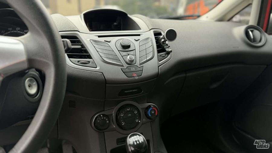 Red Ford Fiesta 2013 in Vilnius, with an engine capacity of 1.20 L and mileage of 130 thousand km for 2450 €, photo 11 on AUTOMOTO.COM.LV