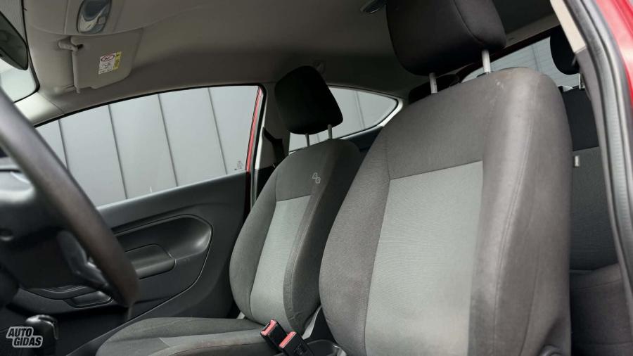Red Ford Fiesta 2013 in Vilnius, with an engine capacity of 1.20 L and mileage of 130 thousand km for 2450 €, photo 13 on AUTOMOTO.COM.LV