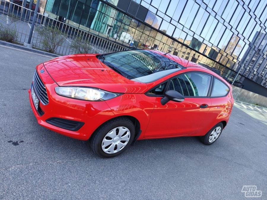 Red Ford Fiesta 2013 in Vilnius, with an engine capacity of 1.20 L and mileage of 82 thousand km for 3300 €, photo 1 on AUTOMOTO.COM.LV