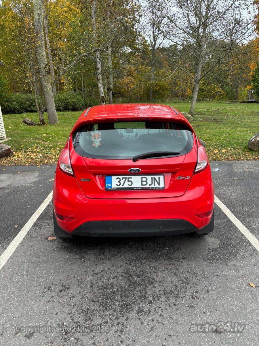 Red Ford Fiesta 2013 in Tallinn, with an engine capacity of 1.20 L and mileage of 158 thousand km for 4800 €, photo 7 on AUTOMOTO.COM.LV