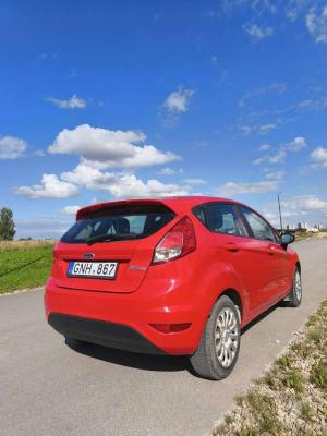 Sarkans Ford Fiesta 2013 Šauļi, ar dzinēja tilpumu 1.24 L un nobraukumu 117 tūkst. km par 3500 €, foto 4 vietnē AUTOMOTO.COM.LV