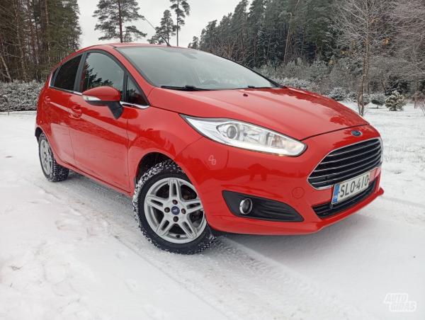 Sarkans Ford Fiesta 2014 Viļņa, ar dzinēja tilpumu 1.60 L un nobraukumu 299 tūkst. km par 3550 €, foto 3 vietnē AUTOMOTO.COM.LV