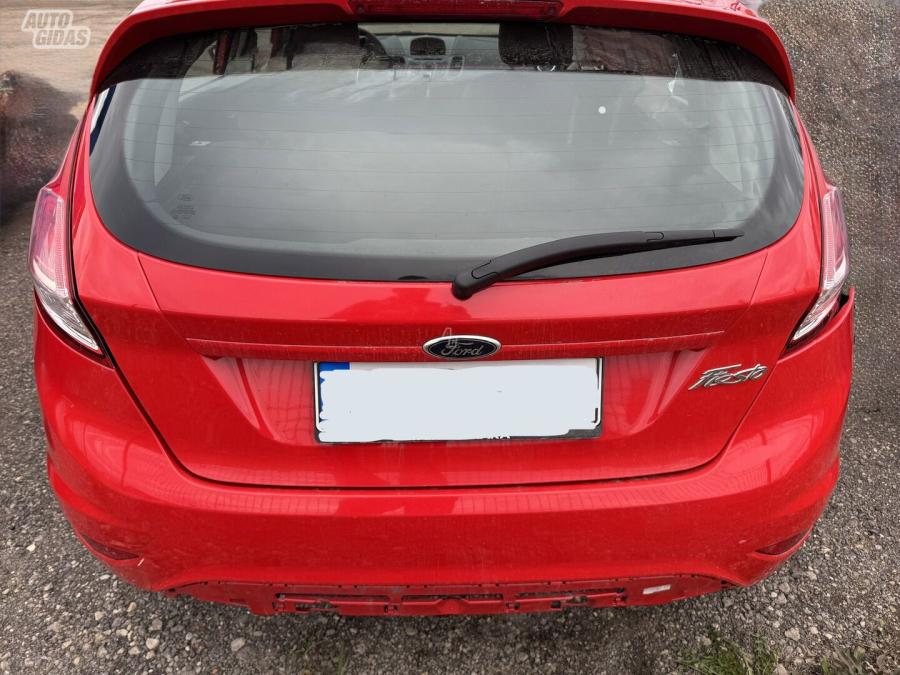 Sarkans Ford Fiesta 2014 Kauņa, ar dzinēja tilpumu 1.00 L un nobraukumu 113 tūkst. km par 1550 €, foto 6 vietnē AUTOMOTO.COM.LV
