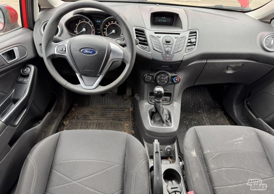Sarkans Ford Fiesta 2014 Kauņa, ar dzinēja tilpumu 1.00 L un nobraukumu 113 tūkst. km par 1550 €, foto 11 vietnē AUTOMOTO.COM.LV