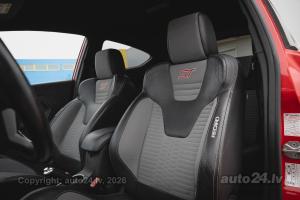 Sarkans Ford Fiesta 2014 Tartu, ar dzinēja tilpumu 1.60 L un nobraukumu 248 tūkst. km par 6850 €, foto 12 vietnē AUTOMOTO.COM.LV