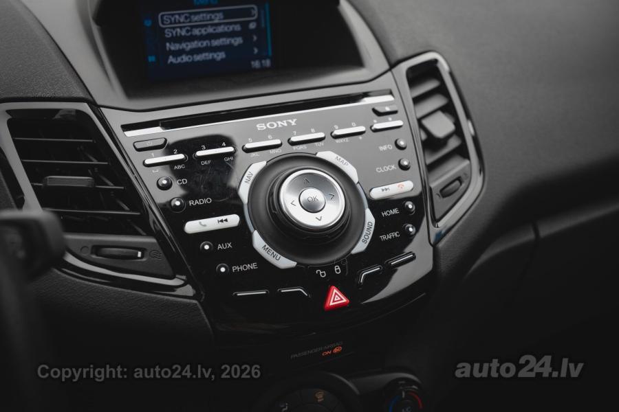 Sarkans Ford Fiesta 2014 Tartu, ar dzinēja tilpumu 1.60 L un nobraukumu 248 tūkst. km par 6850 €, foto 15 vietnē AUTOMOTO.COM.LV
