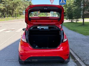 Sarkans Ford Fiesta 2014 Tallina, ar dzinēja tilpumu 1.20 L un nobraukumu 113 tūkst. km par 4990 €, foto 7 vietnē AUTOMOTO.COM.LV