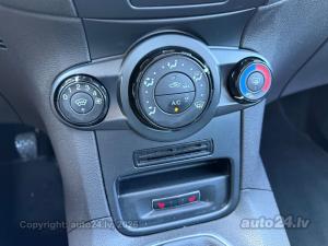 Sarkans Ford Fiesta 2014 Tallina, ar dzinēja tilpumu 1.20 L un nobraukumu 113 tūkst. km par 4990 €, foto 20 vietnē AUTOMOTO.COM.LV