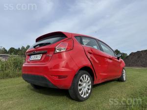 Sarkans Ford Fiesta 2014 Talsi, ar dzinēja tilpumu 1.00 L un nobraukumu 175 tūkst. km par 650 €, foto 5 vietnē AUTOMOTO.COM.LV