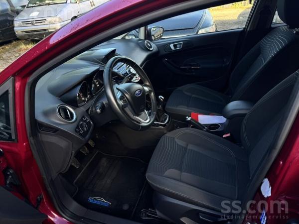 Sarkans Ford Fiesta 2014 Talsi, ar dzinēja tilpumu 1.00 L un nobraukumu 115 tūkst. km par 5200 €, foto 9 vietnē AUTOMOTO.COM.LV