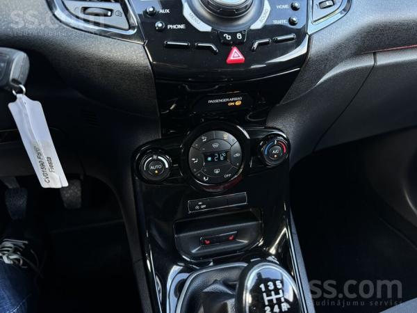 Sarkans Ford Fiesta 2014 Talsi, ar dzinēja tilpumu 1.00 L un nobraukumu 115 tūkst. km par 5200 €, foto 10 vietnē AUTOMOTO.COM.LV