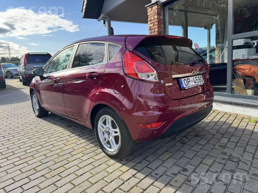 Sarkans Ford Fiesta 2014 Talsi, ar dzinēja tilpumu 1.00 L un nobraukumu 115 tūkst. km par 5200 €, foto 8 vietnē AUTOMOTO.COM.LV