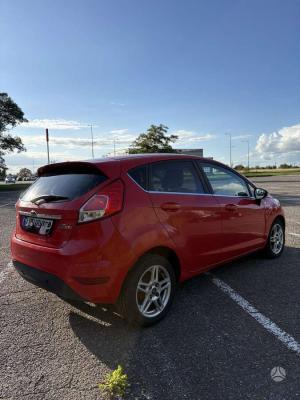 Red Ford Fiesta 2014 in Alytus, with an engine capacity of 1.00 L and mileage of 177 thousand km for 4200 €, photo 6 on AUTOMOTO.COM.LV