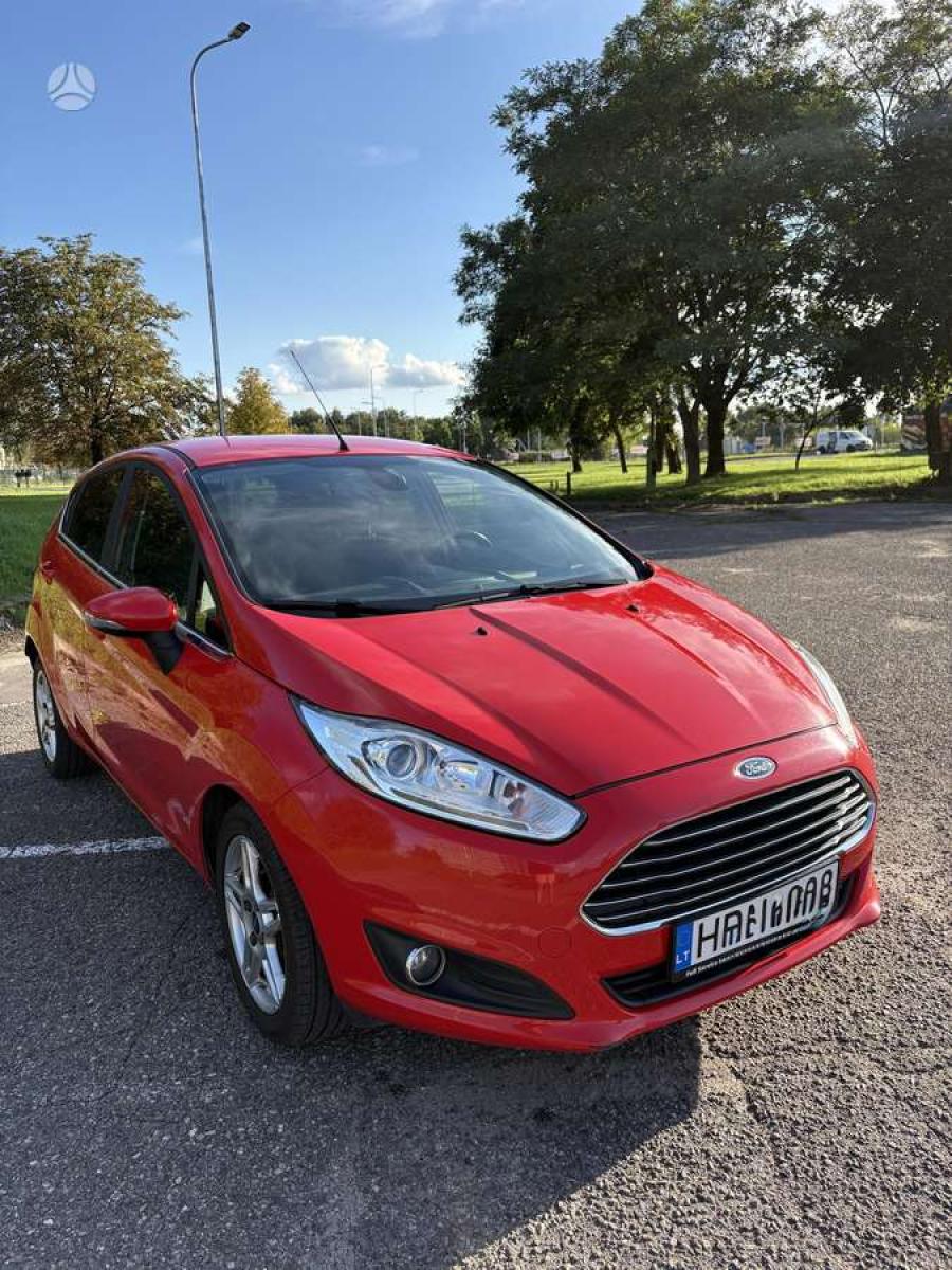 Red Ford Fiesta 2014 in Alytus, with an engine capacity of 1.00 L and mileage of 177 thousand km for 4200 €, photo 7 on AUTOMOTO.COM.LV
