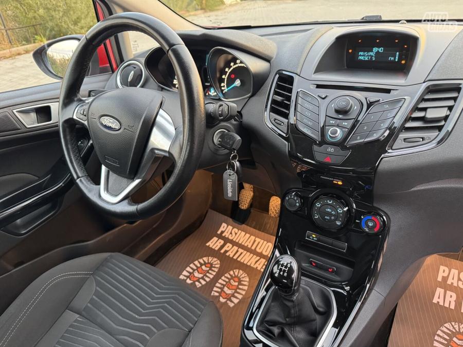 Red Ford Fiesta 2014 in Kaunas, with an engine capacity of 1.00 L and mileage of 113 thousand km for 3500 €, photo 21 on AUTOMOTO.COM.LV