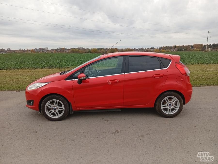 Red Ford Fiesta 2015 in Vilnius, with an engine capacity of 1.60 L and mileage of 299 thousand km for 3700 €, photo 7 on AUTOMOTO.COM.LV
