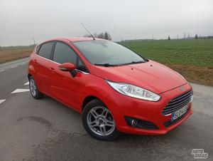 Red Ford Fiesta 2015 in Vilnius, with an engine capacity of 1.60 L and mileage of 299 thousand km for 3700 €, photo  on AUTOMOTO.COM.LV