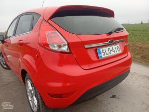 Red Ford Fiesta 2015 in Vilnius, with an engine capacity of 1.60 L and mileage of 299 thousand km for 3700 €, photo 10 on AUTOMOTO.COM.LV