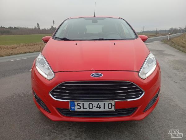 Red Ford Fiesta 2015 in Vilnius, with an engine capacity of 1.60 L and mileage of 299 thousand km for 3550 €, photo 2 on AUTOMOTO.COM.LV