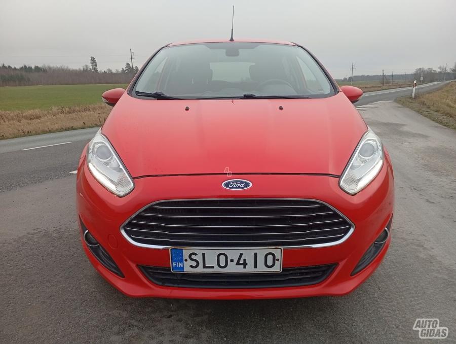 Red Ford Fiesta 2015 in Vilnius, with an engine capacity of 1.60 L and mileage of 299 thousand km for 3550 €, photo 2 on AUTOMOTO.COM.LV