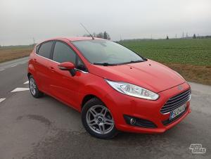 Red Ford Fiesta 2015 in Vilnius, with an engine capacity of 1.60 L and mileage of 299 thousand km for 3550 €, photo 3 on AUTOMOTO.COM.LV