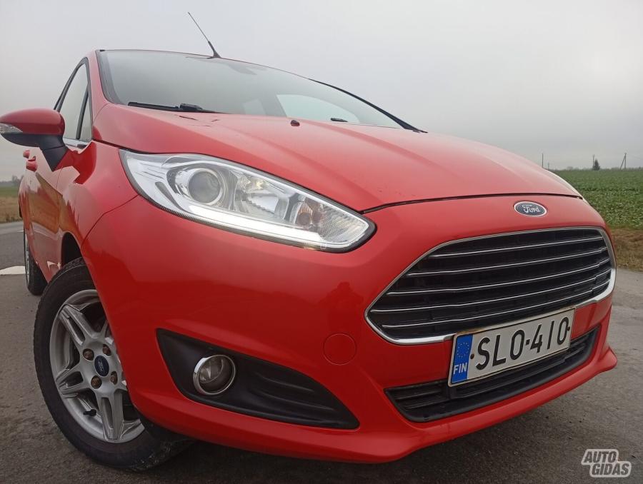 Red Ford Fiesta 2015 in Vilnius, with an engine capacity of 1.60 L and mileage of 299 thousand km for 3550 €, photo 9 on AUTOMOTO.COM.LV