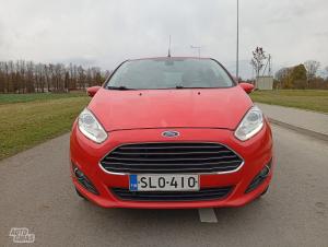 Red Ford Fiesta 2015 in Vilnius, with an engine capacity of 1.60 L and mileage of 299 thousand km for 3700 €, photo 2 on AUTOMOTO.COM.LV