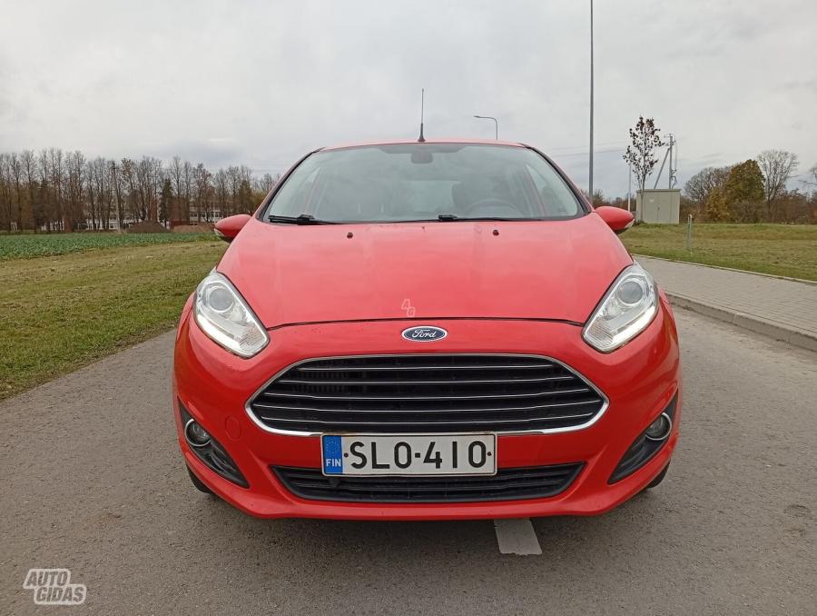 Red Ford Fiesta 2015 in Vilnius, with an engine capacity of 1.60 L and mileage of 299 thousand km for 3700 €, photo 2 on AUTOMOTO.COM.LV