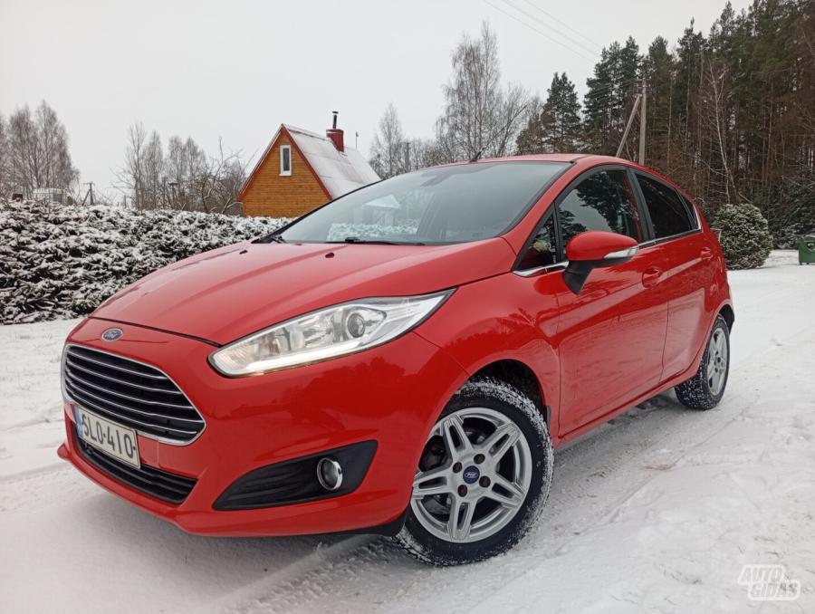Sarkans Ford Fiesta 2015 Viļņa, ar dzinēja tilpumu 1.60 L un nobraukumu 299 tūkst. km par 3550 €, foto 3 vietnē AUTOMOTO.COM.LV