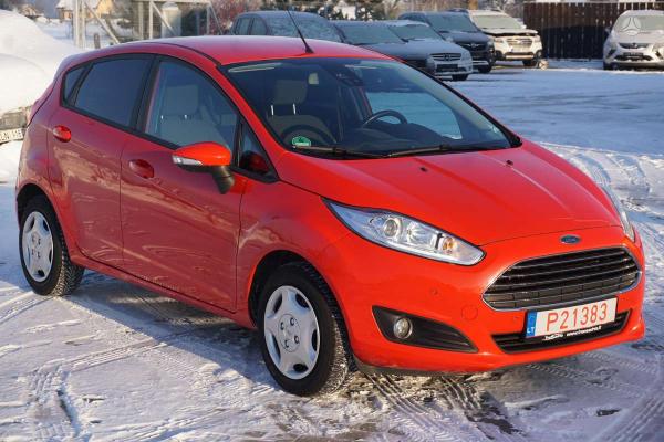 Sarkans Ford Fiesta 2015 Klaipėda, ar dzinēja tilpumu 1.00 L un nobraukumu 144 tūkst. km par 3900 €, foto 1 vietnē AUTOMOTO.COM.LV