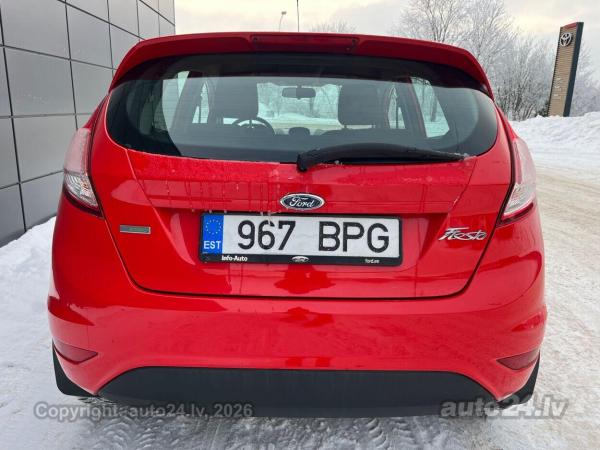 Red Ford Fiesta 2015 in Kuressaare, with an engine capacity of 1.00 L and mileage of 111 thousand km for 5490 €, photo 5 on AUTOMOTO.COM.LV