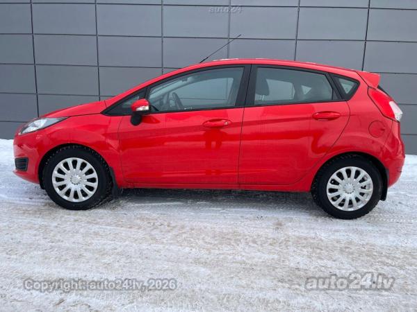 Red Ford Fiesta 2015 in Kuressaare, with an engine capacity of 1.00 L and mileage of 111 thousand km for 5490 €, photo 8 on AUTOMOTO.COM.LV