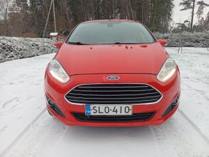 Sarkans Ford Fiesta 2015 Viļņa, ar dzinēja tilpumu 1.60 L un nobraukumu 300 tūkst. km par 3550 €, foto 2 vietnē AUTOMOTO.COM.LV