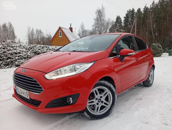 Sarkans Ford Fiesta 2015 Viļņa, ar dzinēja tilpumu 1.60 L un nobraukumu 300 tūkst. km par 3550 €, foto 3 vietnē AUTOMOTO.COM.LV