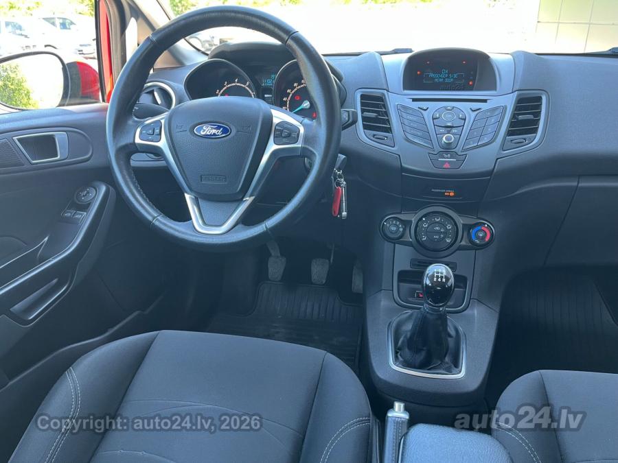 Sarkans Ford Fiesta 2015 Kuresāre, ar dzinēja tilpumu 1.00 L un nobraukumu 111 tūkst. km par 5390 €, foto 12 vietnē AUTOMOTO.COM.LV