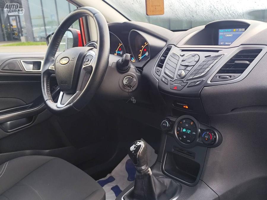 Red Ford Fiesta 2015 in Siauliai, with an engine capacity of 1.50 L and mileage of 159 thousand km for 4500 €, photo 18 on AUTOMOTO.COM.LV